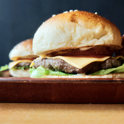 HALF BURGER / ONLINE